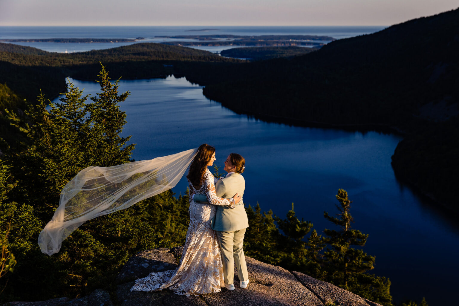 The Best Places to Elope in Maine | Kate Crabtree Photography